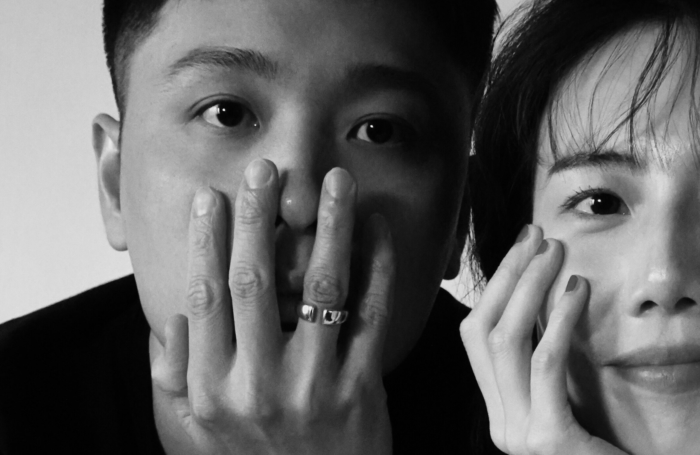 相處多年，戀愛卻越談越甜 — 專訪療癒夫妻EL＆Pinhan - Doe Mag